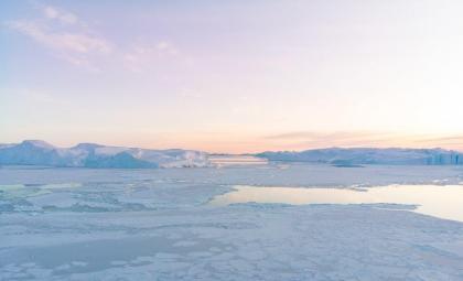 Flying a Drone in Cold Weather - The DJI Mavic Air in Greenland
